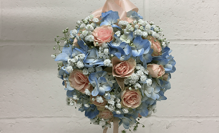 How to Make a Wedding Pomander - Wholesale Wedding Flowers Direct UK