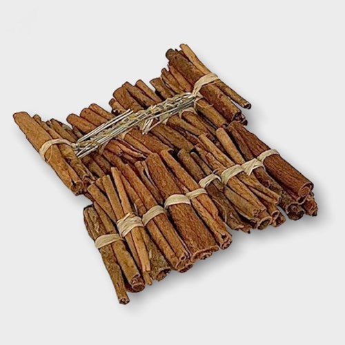 Cinnamon Stick Bundles 8cm x 20 | Dried Fruit & Dried Flowers UK