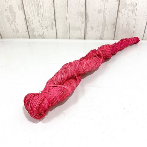 Raffia Hot Pink Large 450gm | Wholesale Flowers & Florist Supplies UK
