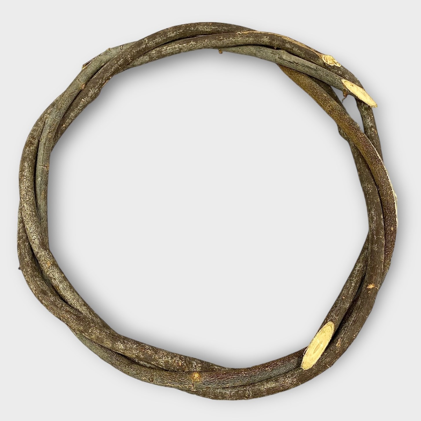 Natural Twisted Vine Wreaths 30cm | Wholesale Dutch Flowers Direct ...